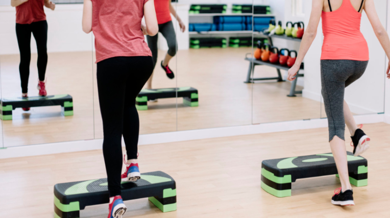 How to Do the Toe Taps Exercise - How2Fit