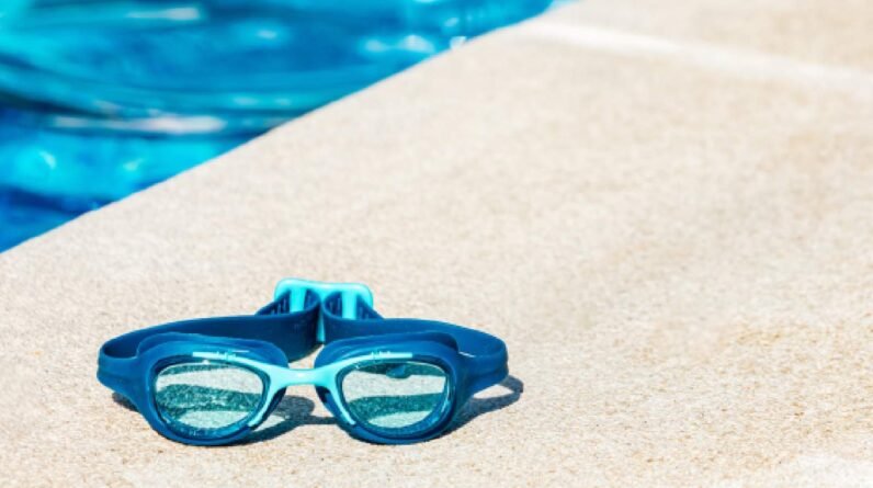 6 best swimming goggles to keep your eyes safe - How2Fit